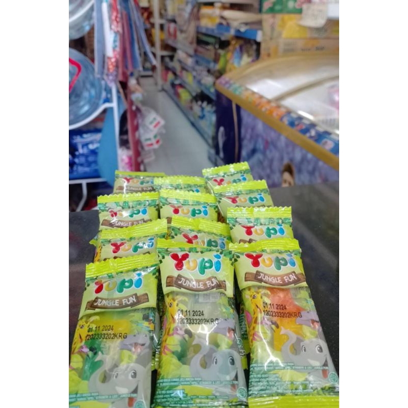 Jual PERMEN YUPI VIRAL FAVORIT ANAK ANAK | Shopee Indonesia