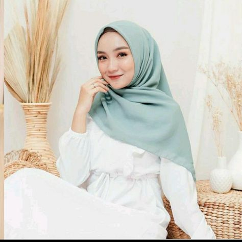 Jual Jilbab Segiempat Paris Premium Hijab Segi Empat Polos Kerudung Paris Instan Biasa Jadul ...