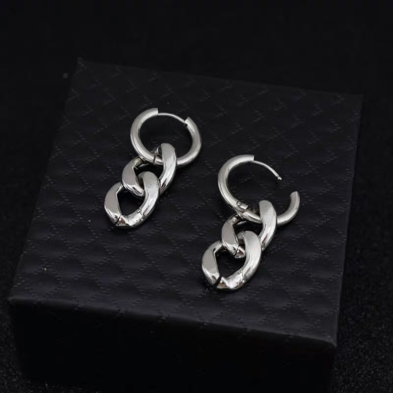 Jual Anting Tindik Titanium Kombinasi Rantai Model Keren Pria dan ...