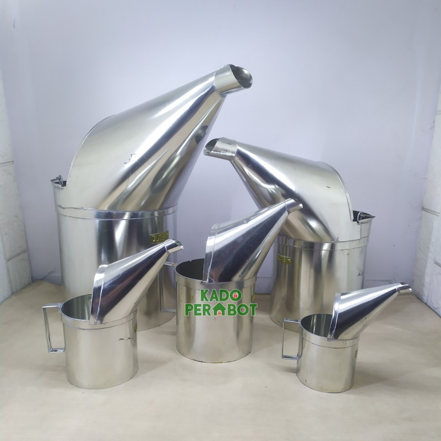 Jual Corong Minyak 1 Liter - Literan Minyak Mentah - Corong Oli ...