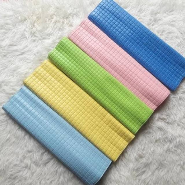 Jual JESSI / JESSY PERLAK BAYI KARET UKURAN KECIL - PERLAK / ALAS OMPOL ...