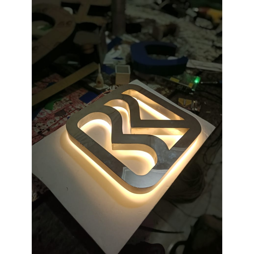 Jual HURUF TIMBUL 3 DIMENSI STAINLESS LED MENYALA DAN TIDAK MENYALA ...