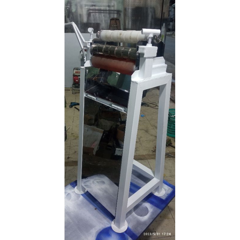 Jual cetakan opak dengan kaki meja., dua cetakan , bisa ganti ganti ...