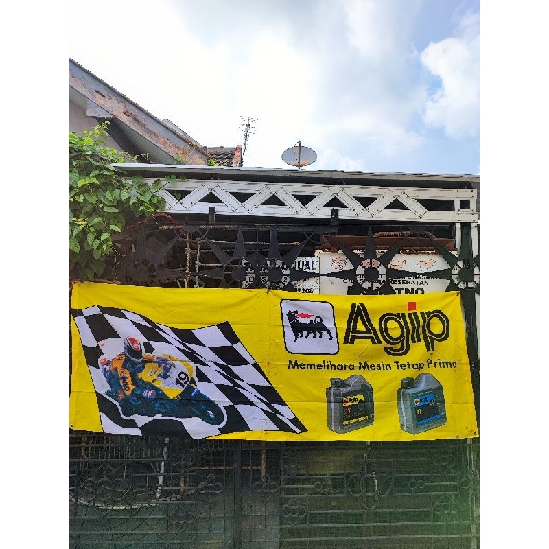 Jual Spanduk Kain Banner Vintage Iklan Oli Agip Italia Racing Decor ...