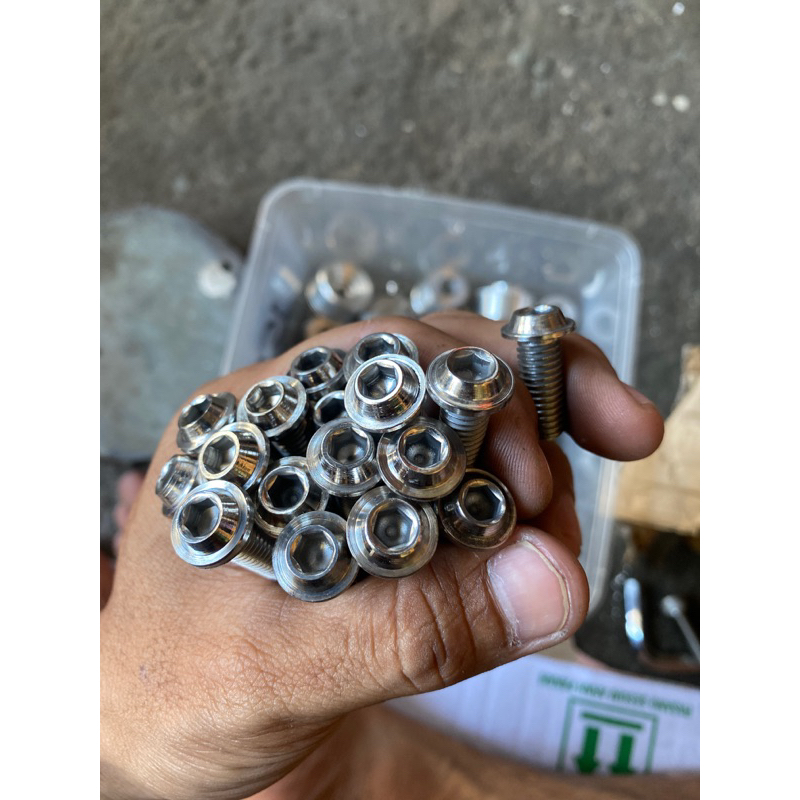 Jual BAUT L STAINLESS M8 / BAUT 12 MODIF BUBUT ,Custom, proti,minimalis | Shopee Indonesia