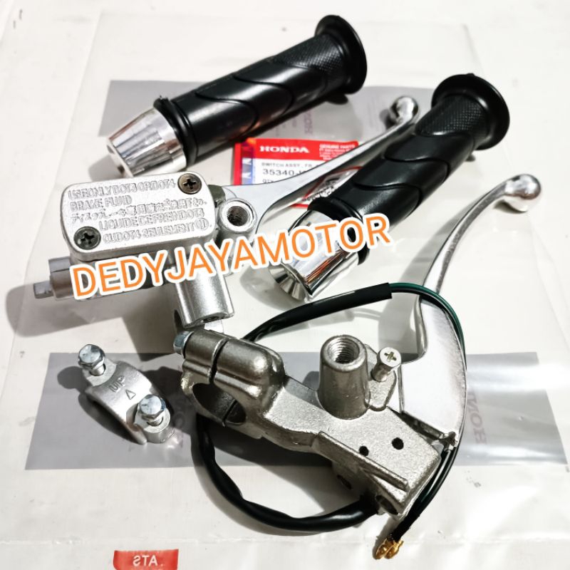 Jual Master rem atas assy Beat karbu sepaket + dudukan spion kiri ...