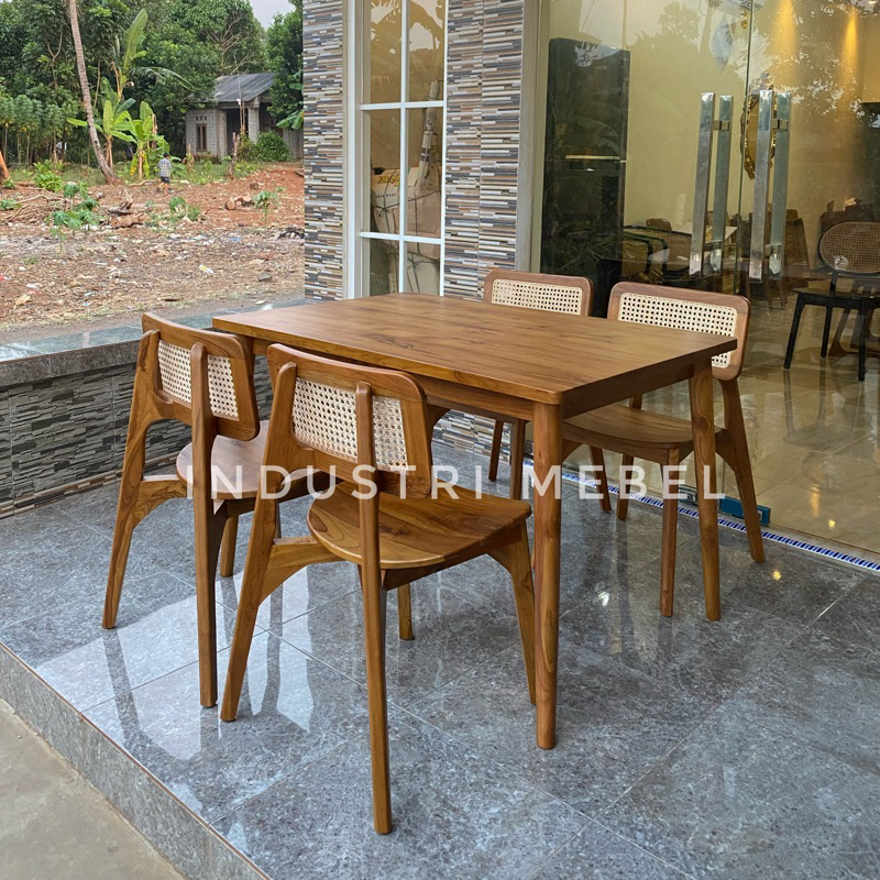 Jual Satu Set Meja Makan Retro 120x80 dan Kursi TV Rotan - Meja Makn Jati Minimalis - Kursi Cafe ...