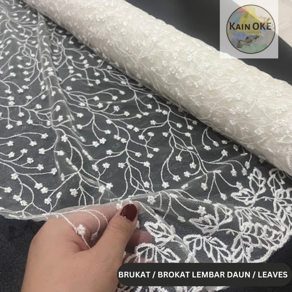 Jual ½ meter Brokat/ Brukat Premium Grade A/ Furing/ Bahan Kebaya Putih ...
