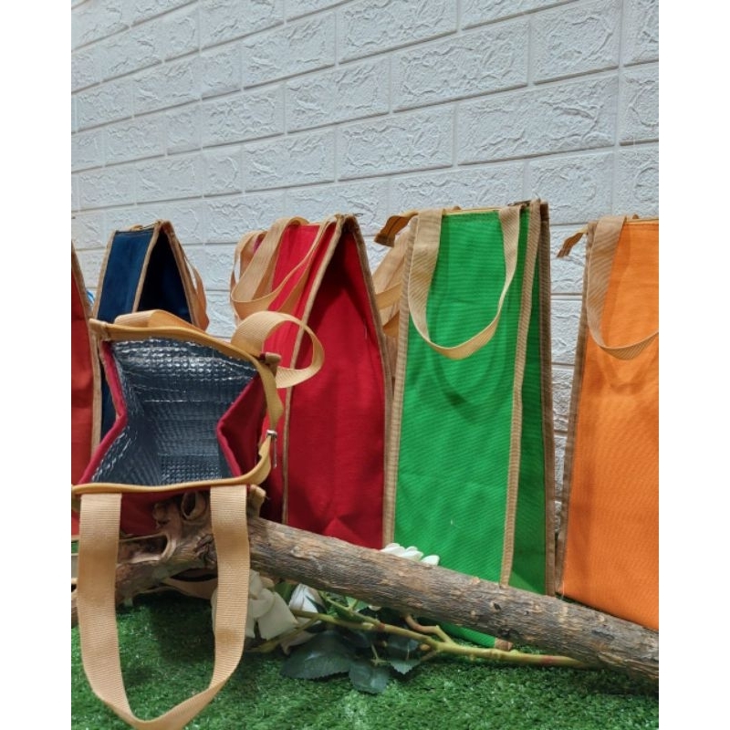 Jual Tas Botol Minum 2 liter Air Mineral 1.5 liter Thermal Panas Dingin ...