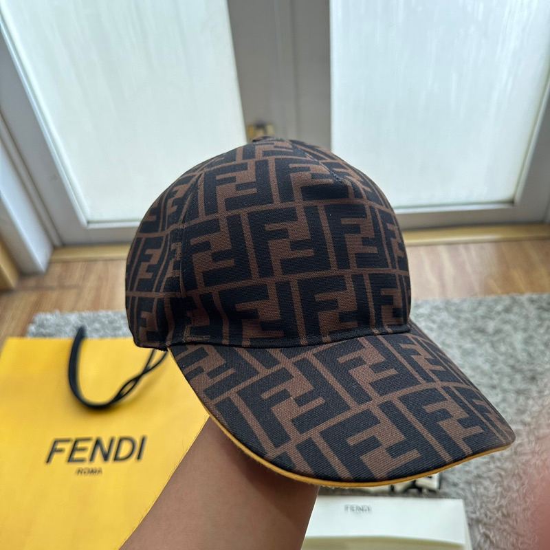 Jual Fendi Cap Topi Canvas Baseball Tobacco Yellow | Shopee Indonesia