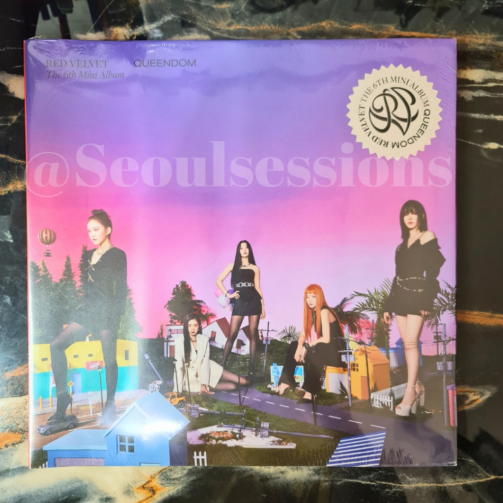 Jual [READY] RED VELVET 6th Mini Album - QUEENDOM (Photobook/Queens Ver ...