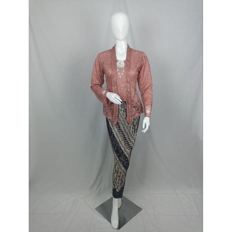 Jual Kebaya Modern Lesti Polos/Kebaya Brokat/Kebaya Modern/Kebaya Tile ...