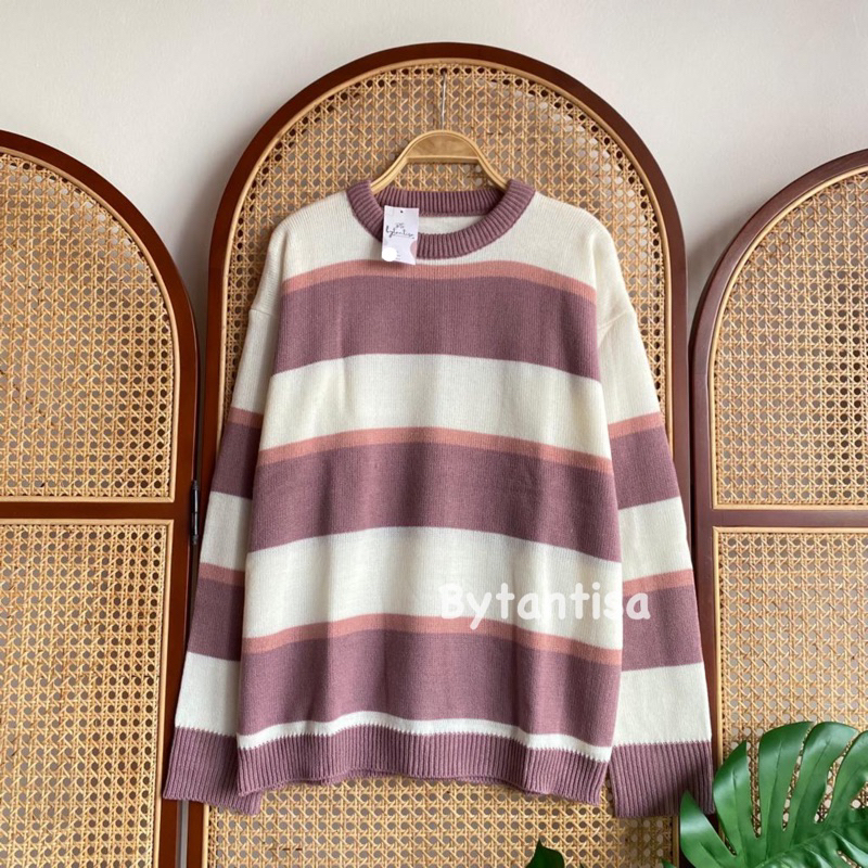 Jual SWEATER RAJUT OVERSIZE CLARA MOTIF GARIS | Shopee Indonesia
