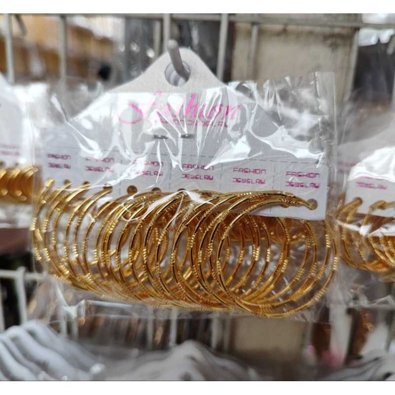 Jual anting ukir polos ukuran 35 mm titanium anti karat | Shopee Indonesia