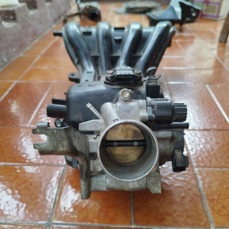 Jual THROTTLE BODY TROTOL TROTEL BODY DAIHATSU GRAN MAX LUXIO SET ...