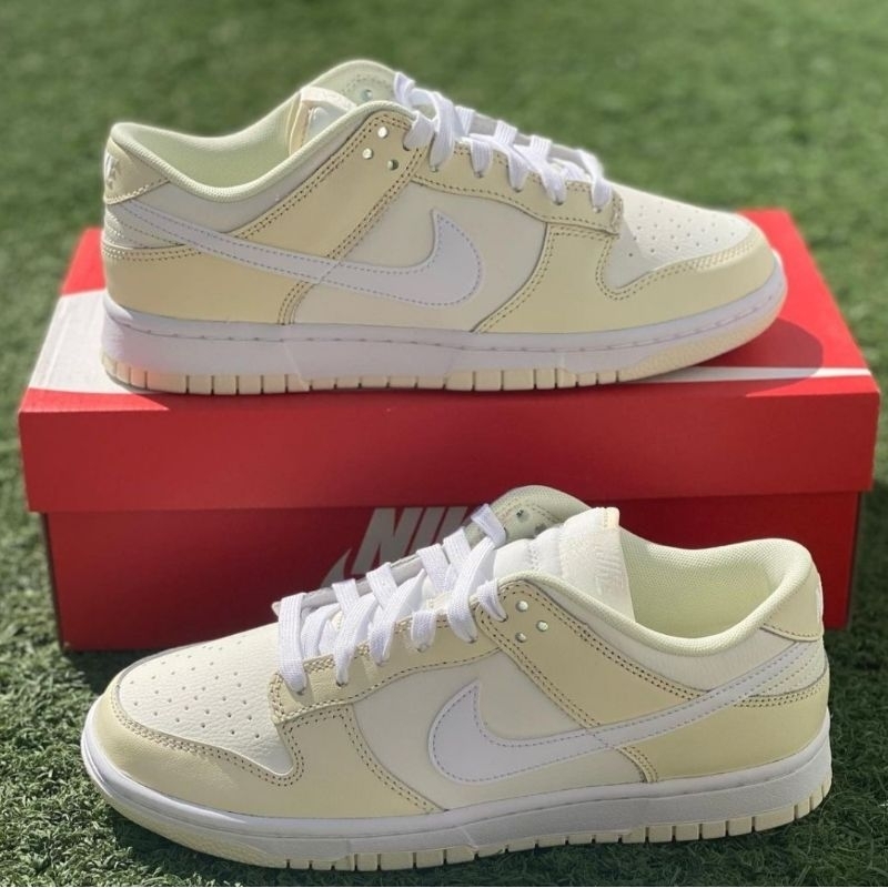 Jual NIKE DUNK LOW COCONUT MILK (W) | Shopee Indonesia