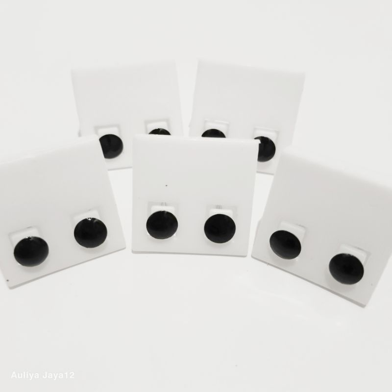 Jual Anting Tindik Hitam/Anting Hitam Stainles | Shopee Indonesia