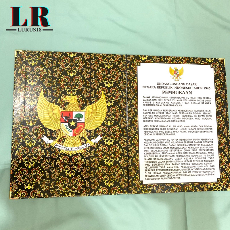 Jual MAP UPACARA BENDERA BIJIAN BATIK - MAP TEKS UUD 1945 - MAP DOA ...