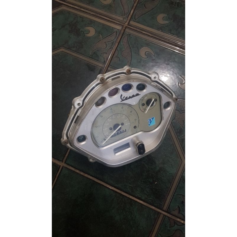Jual Vespa Speedometer Vespa LX 125 2v Bekas | Shopee Indonesia
