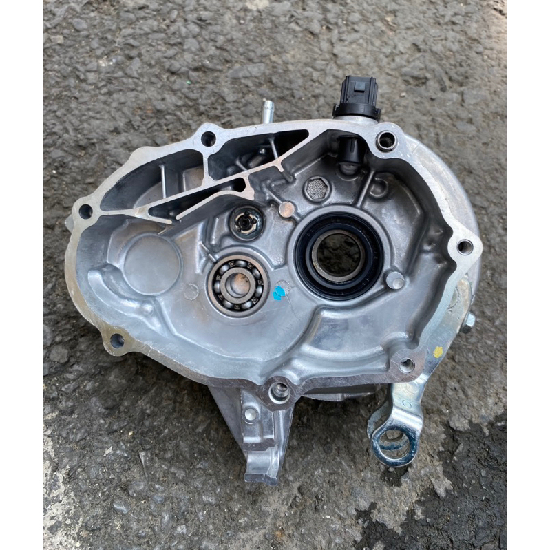 Jual Crankcase Case Comp Rumah Gigi Rasio Gearbox Genio Beat New Led ...