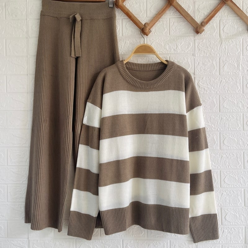 Jual ONE SET RAJUT SWEATER STRIPE MAYUBY SETELAN CELANA KULOT RAJUT ...