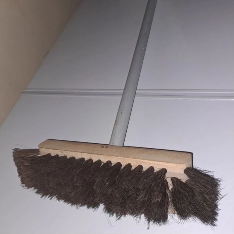 Jual sikat ijuk gagang kayu panjang | Shopee Indonesia