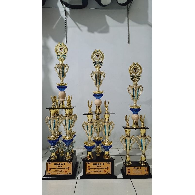 Jual PIALA KAKI 4 TROPHY KAKI 4 PAKET PIALA KAKI 4 PIALA KAKI 3 DAN ...