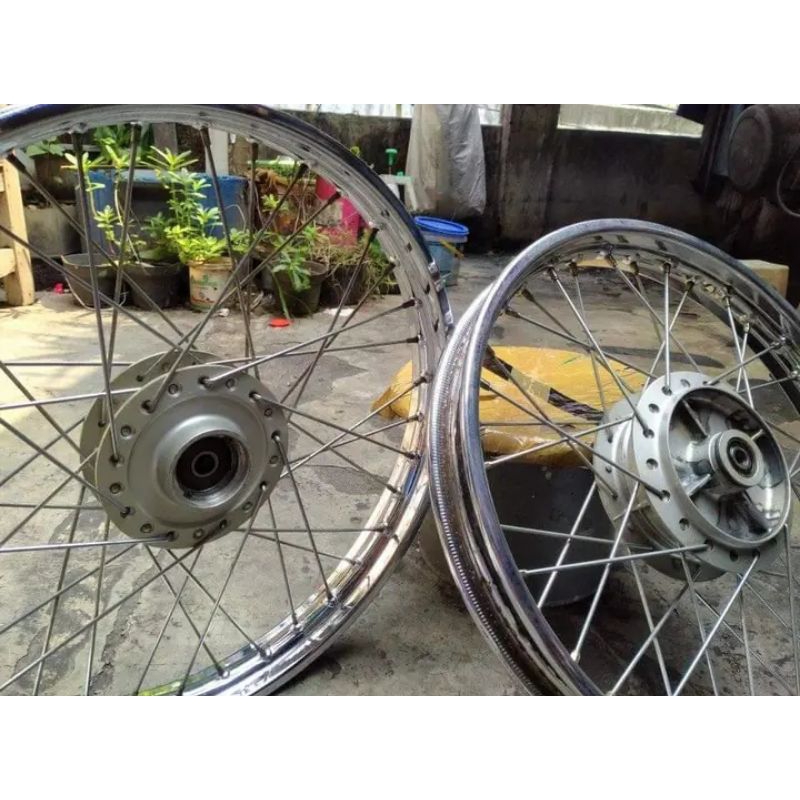 Jual velg besi Supra fit new Revo cw original copotan | Shopee Indonesia