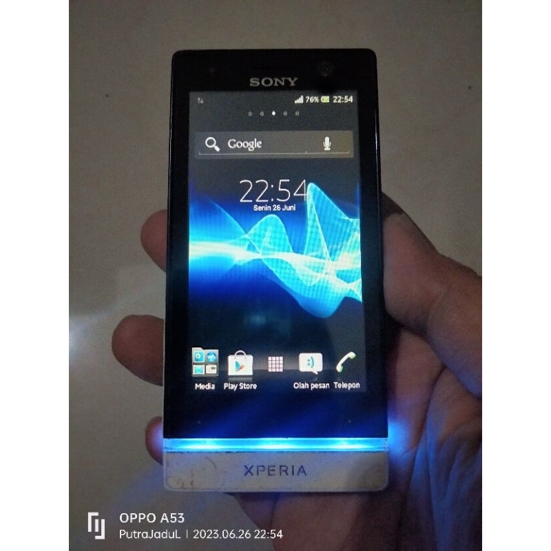 Jual Sony Ericsson Xperia U ST25 i White Android Disko Kelap Kelip Normal Original Mulus Jadul ...