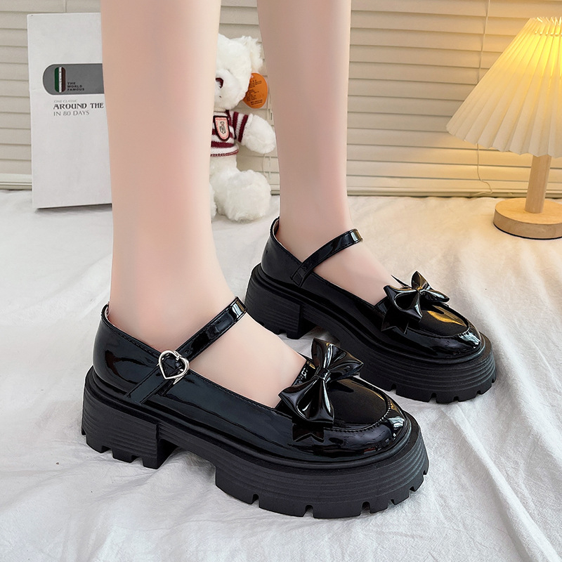 Jual FINDAL Sepatu Wanita Korean Style Docmart Shoes Imut Spatu ...