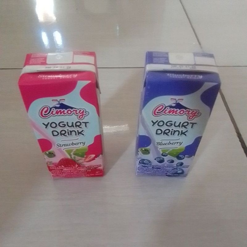 Jual Minuman Cimory Yogurt Drink Rasa Strawberry & Blueberry Isi Bersih 200 ml | Shopee Indonesia