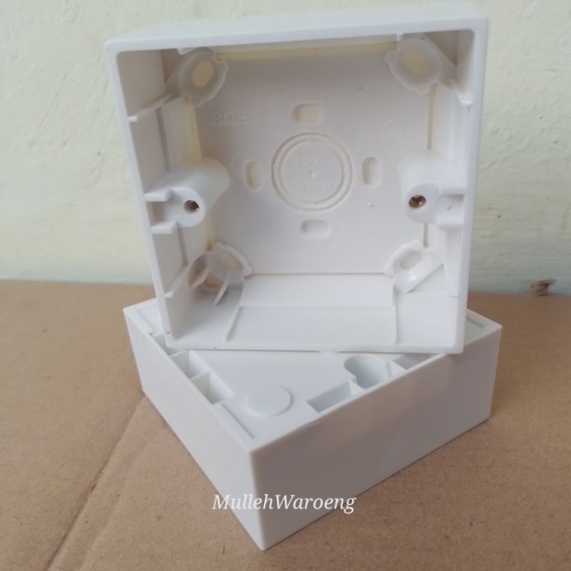 Jual OUTBOW DUS MERK BOSS PENGGANTI CLIPSAL BOX STOP KONTAK DAN SAKLAR ...