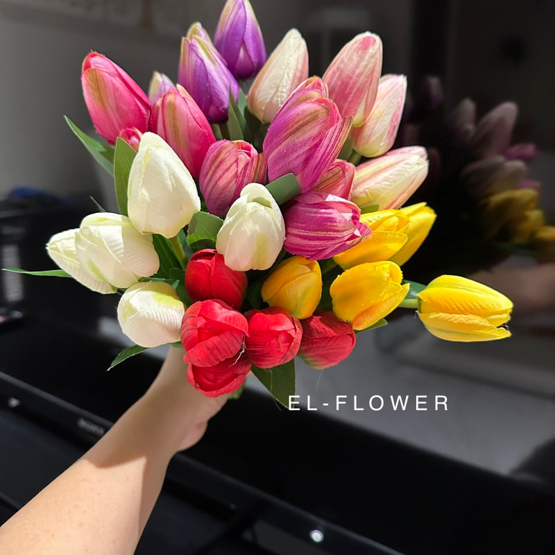 Jual Tulip 5 kuntum bahan kain daun premium bunga artificial dekorasi ...