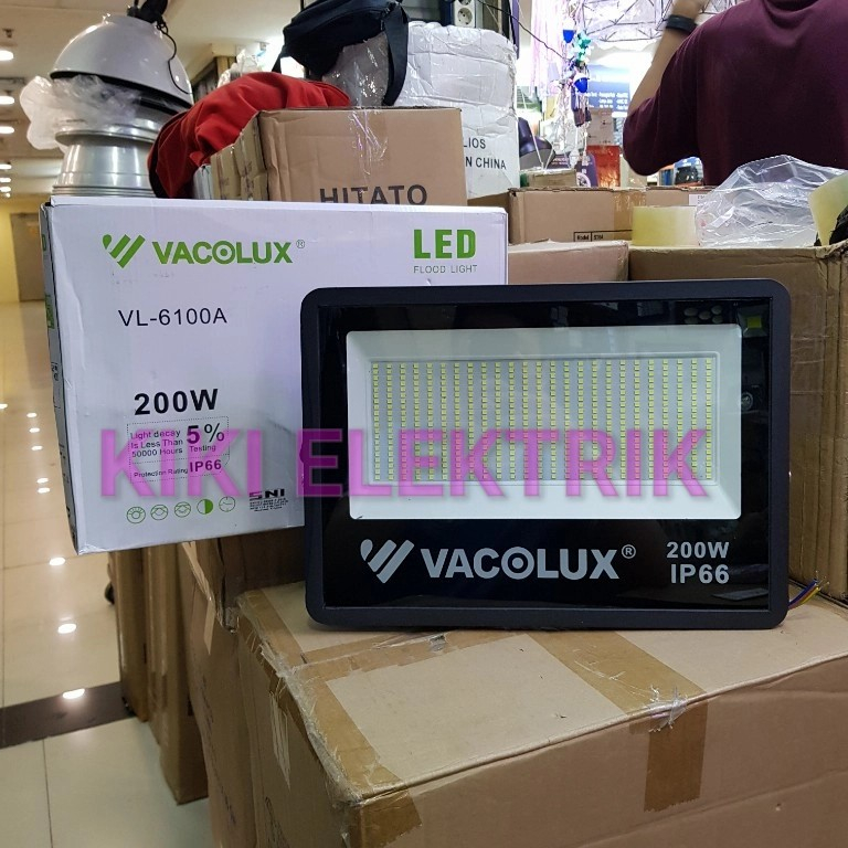 Jual Lampu Sorot LED 200 watt VACOLUX Garansi 1 Tahun / Flood Light ...