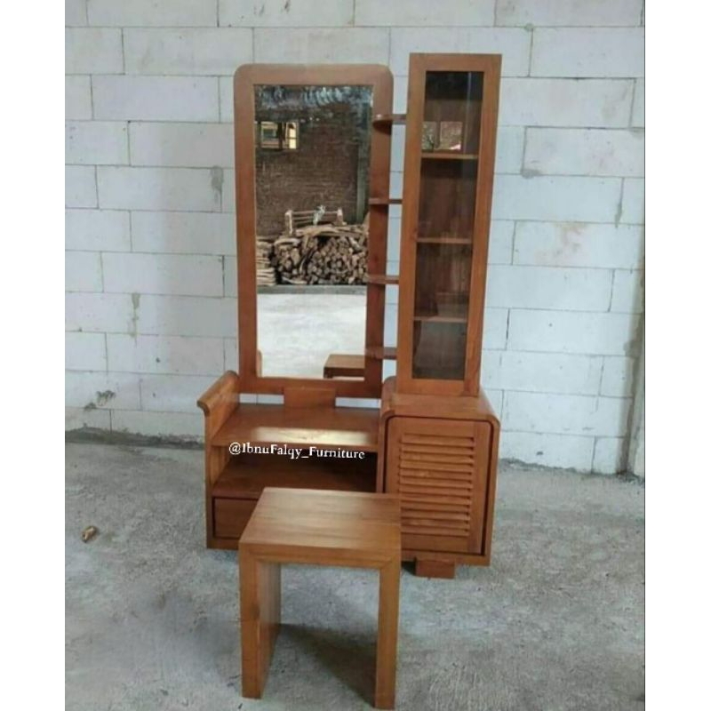 Jual Meja Rias Minimalis / Meja Rias Kayu Jati / Tolet Minimalis ...