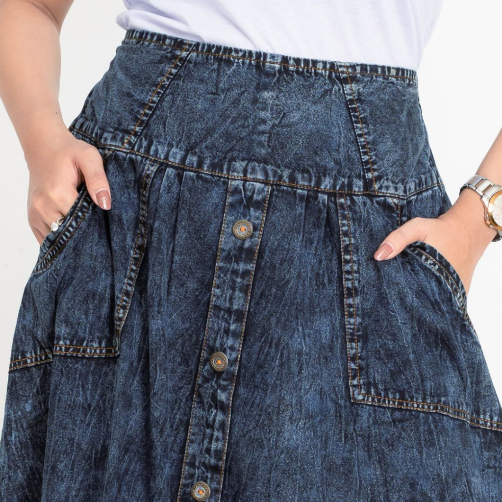 Jual Molding - Rok Payung Jeans Hitam Snow Model Kancing Tengah Premium ...