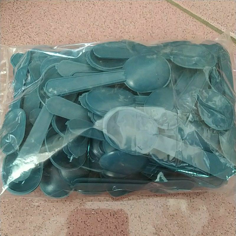 Jual sendok puding es krim plastik biru sendok kecil (isi -+100pcs ...