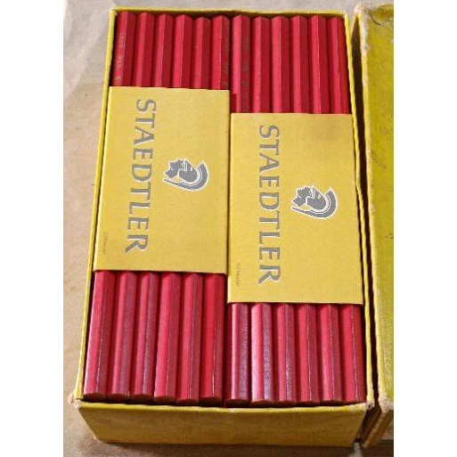 Jual Pensil Warna Merah. Camel. Merk Staedtler. 1328. Made in Germany ...