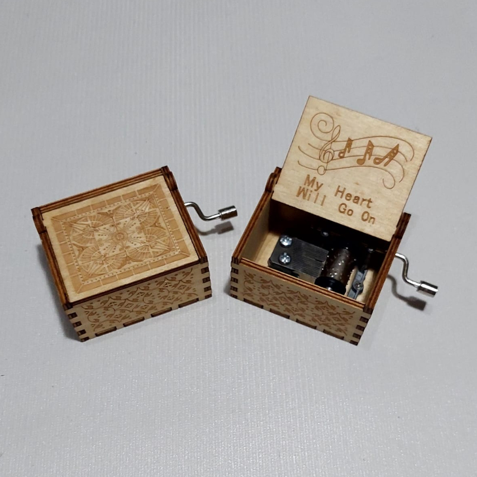 Jual Unik Kotak Musik Kayu Vintage Putar Tangan Music Box Harry Potter ...