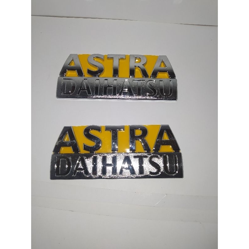 Jual logo emblem tulisan astra daihatsu bagasi belakang sigra dan ayla ...