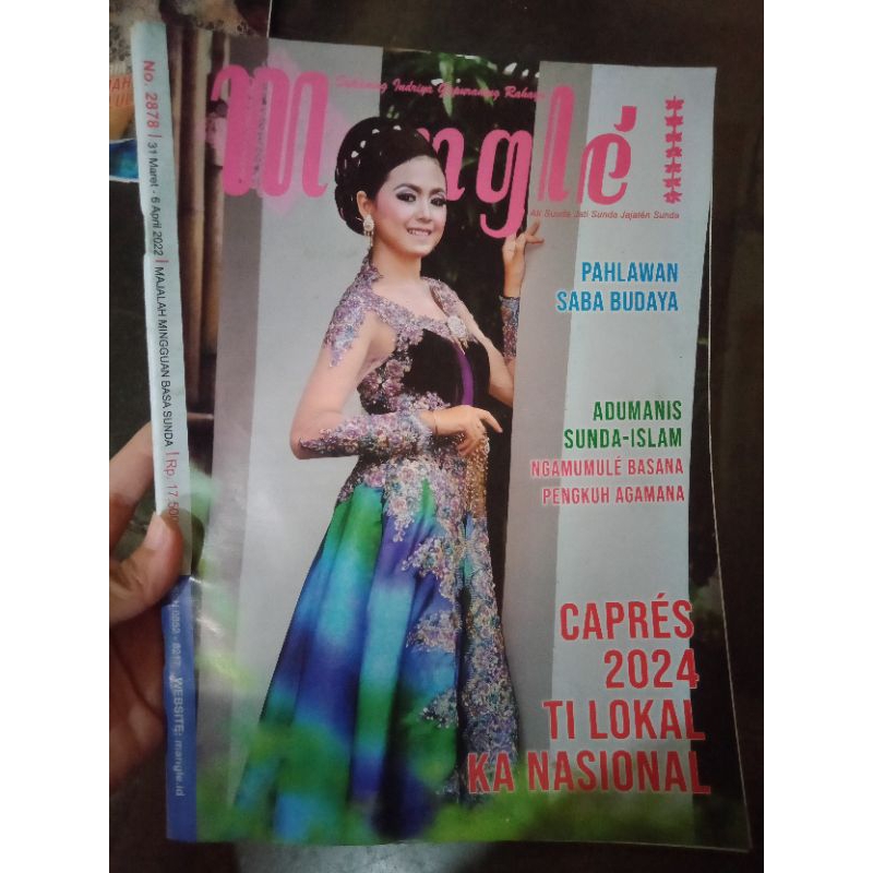Jual Majalah MANGLE Pahlawan Saba Budaya, Adumanis Sunda-Islam Ngamumule Basana Pengkuh Agamana ...
