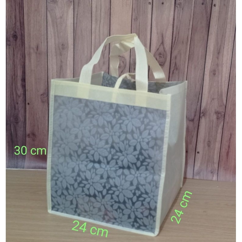 Jual Tas Goodie Bag Spundbond Tas berkat Hajatan Kotak Nasi 22 Tas jahit Box 30x24x24 Tekstur ...