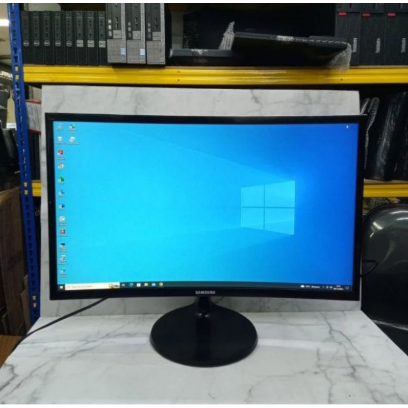 Jual MONITOR LED SAMSUNG 24 INCH CURVED FULL HD MANTAP NO MINUS ...