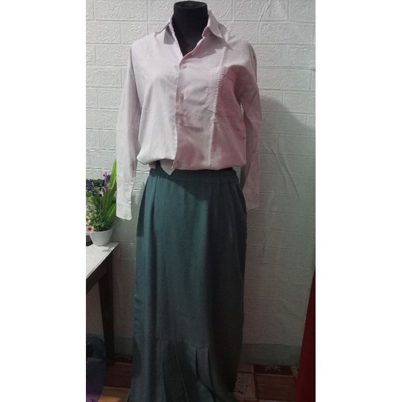 Jual Seragam sekolah MURAH PL/bekas ATASAN PUTIH / KEMEJA/ ROK SMA/OSIS ...