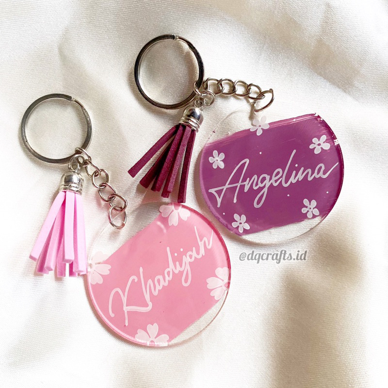 Jual GANTUNGAN KUNCI AKRILIK CUSTOM NAMA | KEYCHAIN CUSTOM NAMA AKRILIK ...