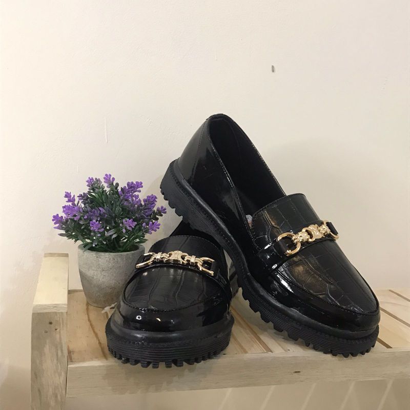 Jual Hello Sepatu Docmart Cewek Motif Croco | Sepatu Pantofel Paskib ...