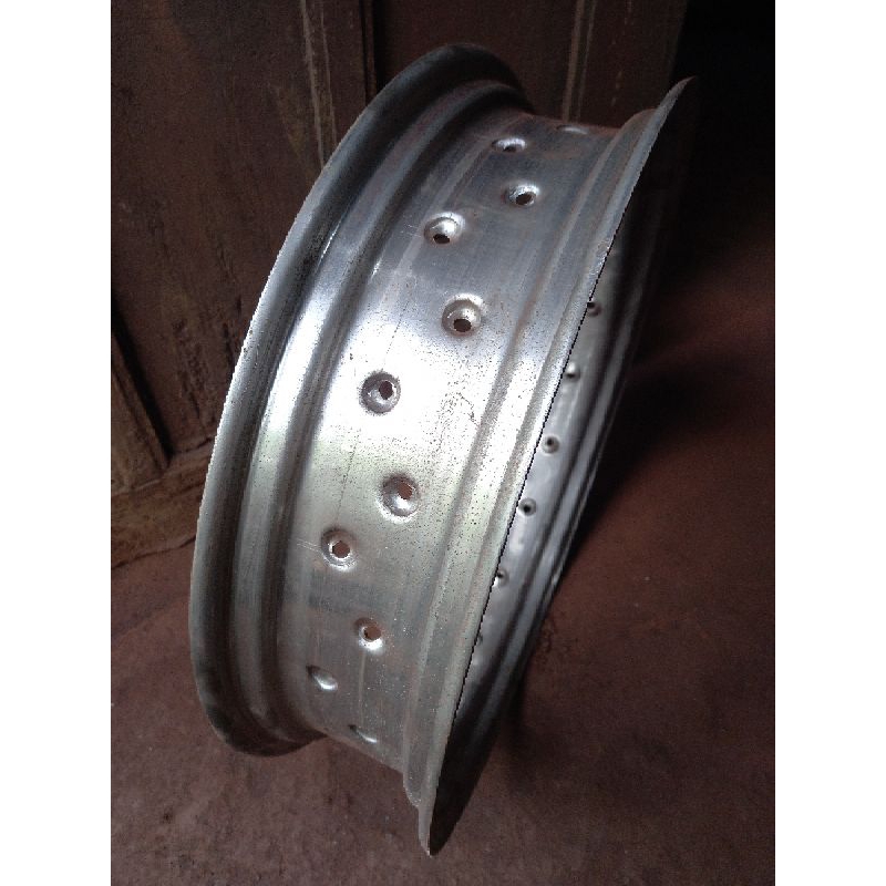 Jual velg ring 18 lebar 4inch | Shopee Indonesia