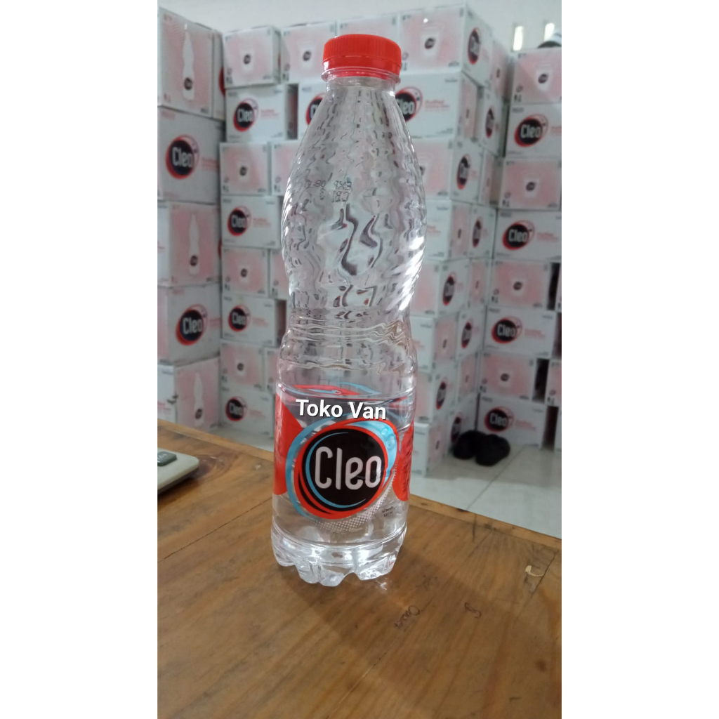 Jual CLEO 550 ML BOTOL ECOSHAPE didalam 1 DUS isi 24 botol | Shopee Indonesia