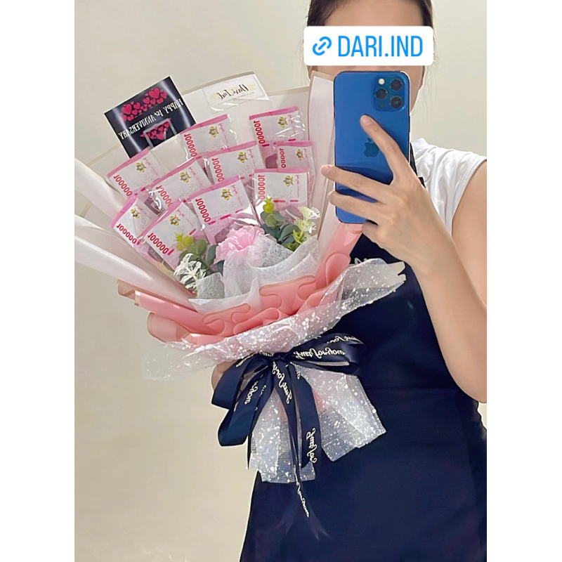 Jual BUKET UANG ASLI 10 LEMBAR / Money Bouquet / Buket Uang / Buket ...