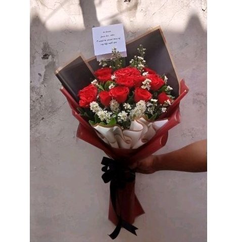 Jual Hand buket bunga mawar merah bunga fresh | Shopee Indonesia